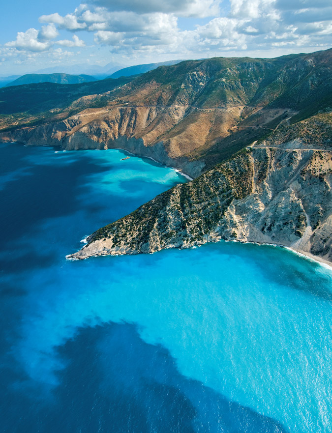 “ΕΛΛΑΣ ΑΝΩΘΕΝ IONIO”